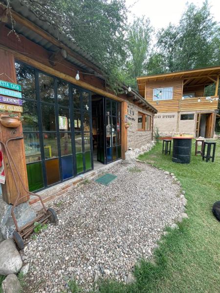 Casa Qinti Hostel - Cosquín