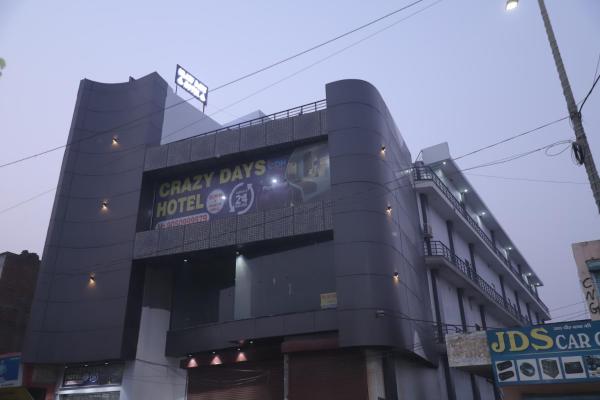 Crazzy Days Hotel I Sonipat - Sonipat