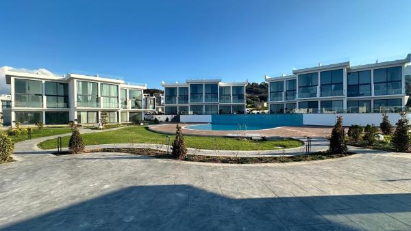 Siesta Beachfront Apartments - Cyprus