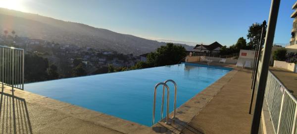 Ocean View & Pool Family Apartment 7p - Valparaíso