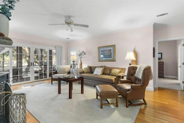 Golfers Escape 2 Bedroom 2 And Half Baths - Pawleys Island, SC