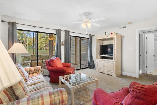 Golf Side Elegance 2br Villa Hideaway - Pawleys Island, SC