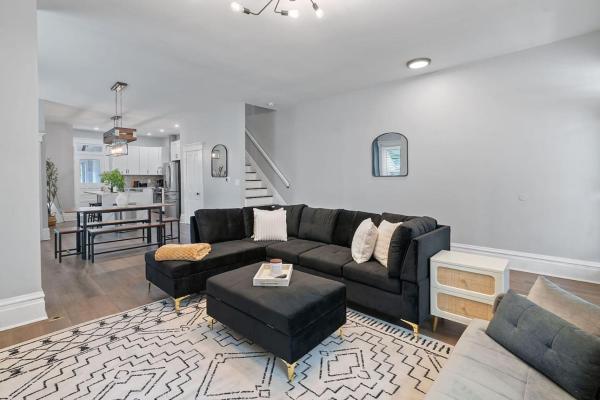 Minutes To Arena District - Foosball & Game Area - Columbus, OH