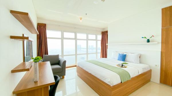 Best Homey And Spacious 3br At Green Bay Condominium Apartment By Travelio - Jakarta