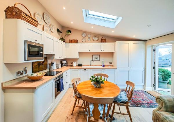 Peel Hall Retreat - Tarporley