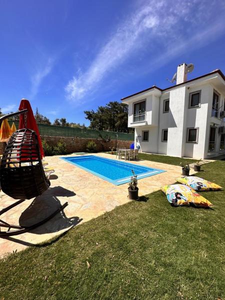 Villa Türkoğlu Akyaka Kuyucak Daily Weekly Rentals - Akkaya