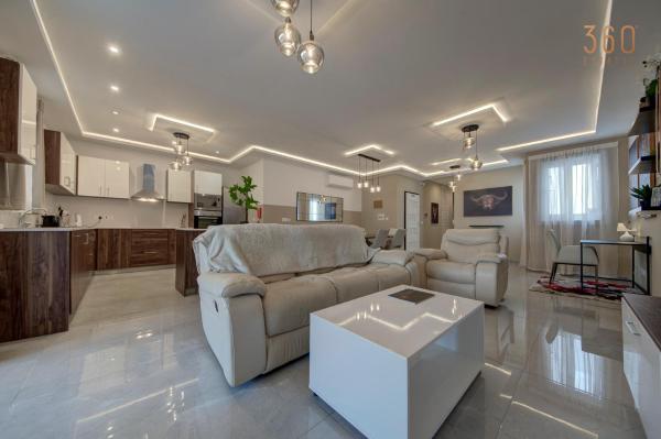 Fully Equipped 2br Home With Pool & Gym Access By 360 Estates - Malta International Airport (MLA)
