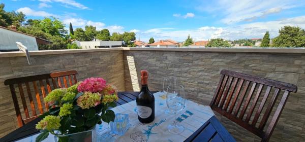 Apartments Antheas I Floki Rovinj - Rovinj