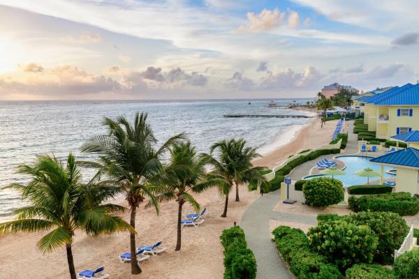Wyndham Reef Resort, Grand Cayman - Cayman Islands