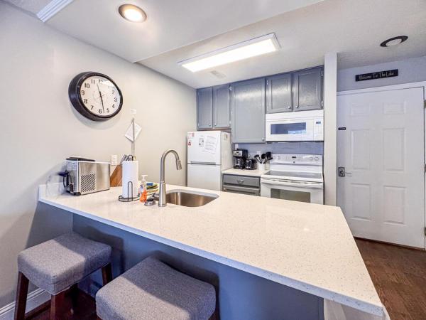 Inn Building Condo 107 - Bear Lake