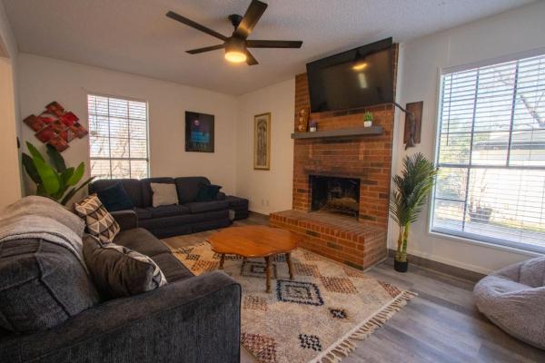 The Wonder Inn - Sleeps 11 Near Tcu - Fort Worth, TX