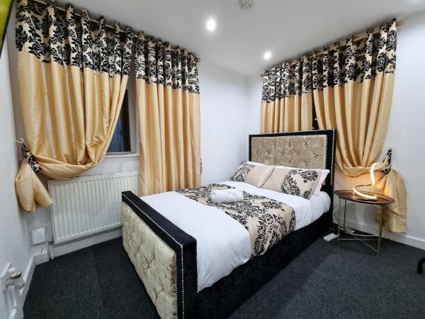 -F1-gh- Enjoy A Wonderful Stay In Our Cosy Luxurious, Spacious Ground Floor Apartment, Free Parking, Free Wifi - Leeds