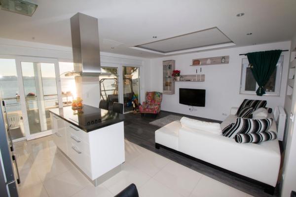 Apartment Mate - Omiš