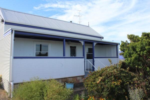 Cosy 3 Bedroom Cottage In The Centre Of Kingscote - Kangaroo Island