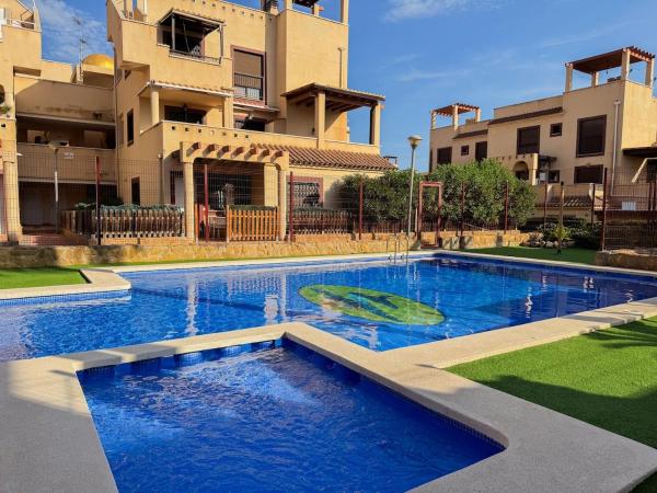 Los Collados Con Jardín Y Piscina By Aloha Palma - Águilas