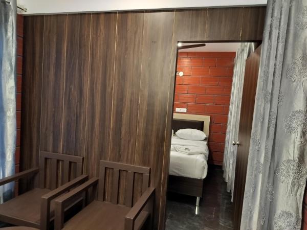 Rr Inn - Yelagiri