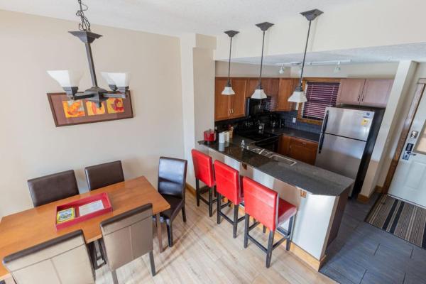 212 Canmore Chalet With Beautiful Mountain Views - Canmore