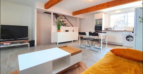 Duplex à La Campagne Et Coin Jardin - Drôme
