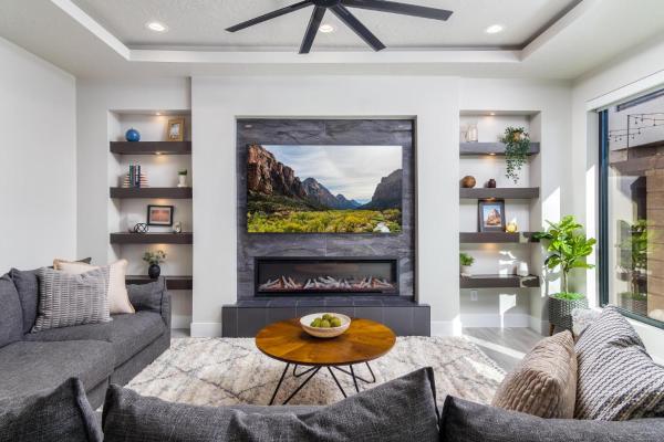 Desert Sands L Private Spa L Sleeps Twelve - Hurricane, UT