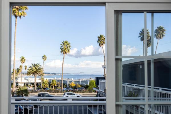 Seaway Inn - Monterey Bay, CA