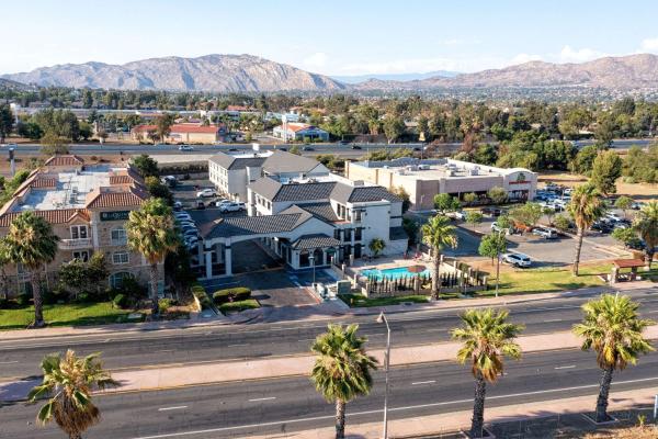 Mainstay Suites Moreno Valley Near March Air Reserve Base - Moreno Valley, CA