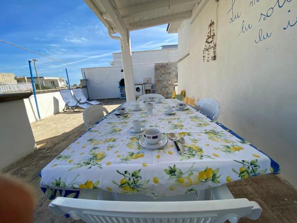 Barcelona, Appartamento Per 8 Posti A 30 Mt Dal Mare - Lizzano