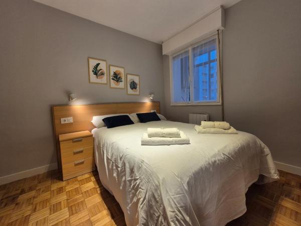 1a143 Apartamento Junto A La Playa En Gijon - Gijón