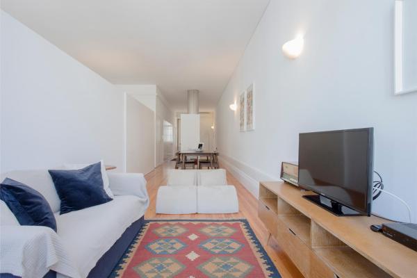 Liiiving In Porto | Bolhão Market Apartments - Canelas