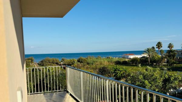 Villa Sapore Di Mare Con Con Spazio Privato In Spiaggia - San Lorenzo