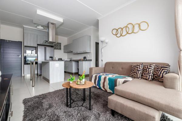 Fredas Place 92 On New - Midrand