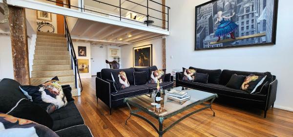 Superb Warehouse Conversion - North Sydney