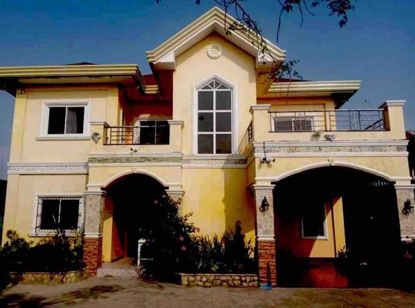 Suso Beach Resorts Beachhouse Staycation-4bedrooms - Narvacan