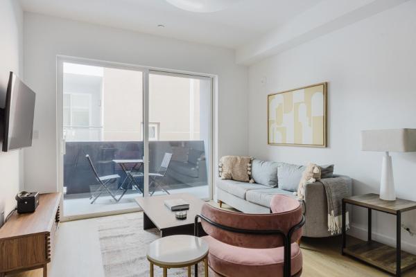 Blueground West Hollywood Wd Nr Tcl Lax-1305 - Los Angeles, CA