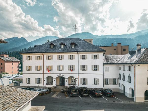 Hotel Brocco & Posta - Canton of the Grisons