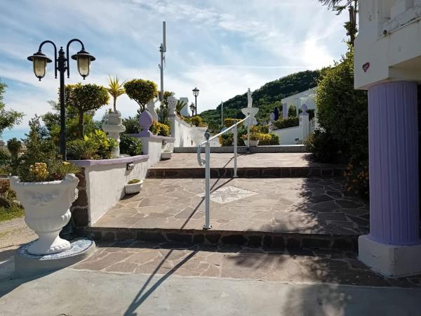 Villa Lesto Holiday Home - Ischia Apartments - Ischia