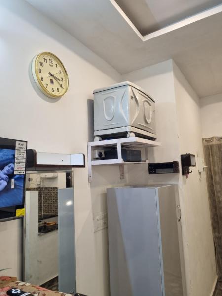 Hometel-1 Bedroom Bath N Kitchen Studio Apartment By Pushpanjali Qlh - デーラー・ドゥーン