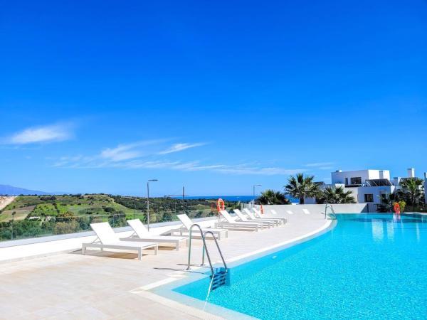 Two Bedroom Apartment In Mirador Del Golf Estepona - Estepona