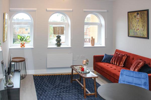 Stylish 1-bedroom Apartment In Slough With Parking - イギリス ビーコンズフィールド