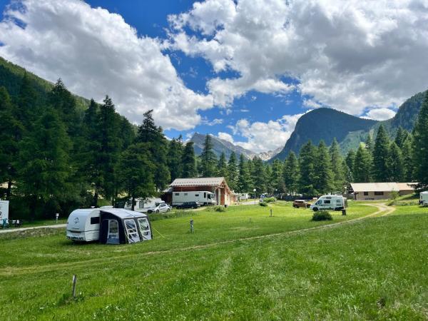 Camping Onlycamp Les Mélèzes - Arvieux