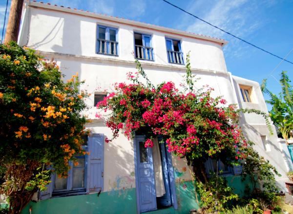 "Artistic Home" The Most Beautiful Rhodian House - Faliráki