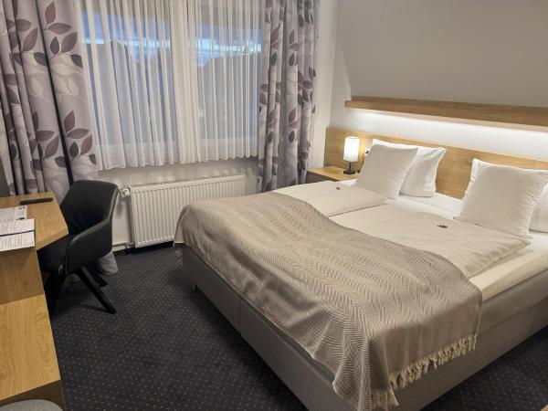 Hotel Zum Ritter - Hainburg