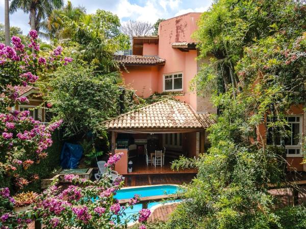 Belíssima Casa Com Piscina Na Granja Viana - São Paulo