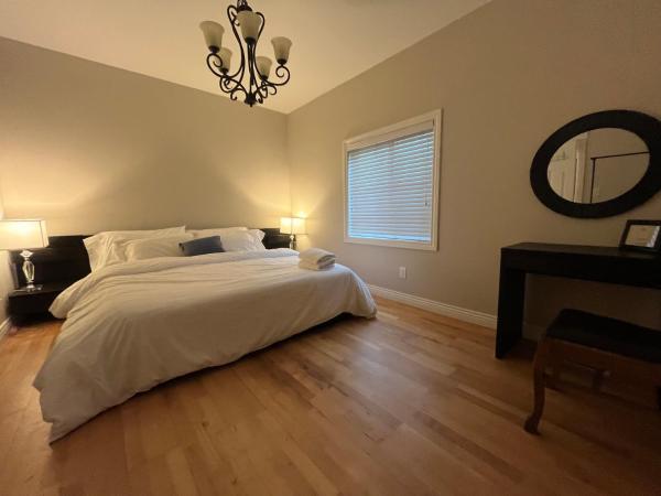 King And Queen Rooms -J&j Chilliwack - Chilliwack