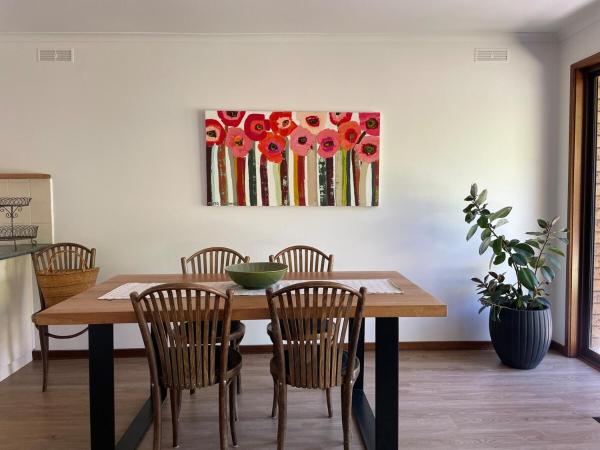 Poppies Clunes - Clunes