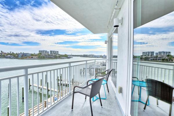 Oceana 301 East - Treasure Island, FL