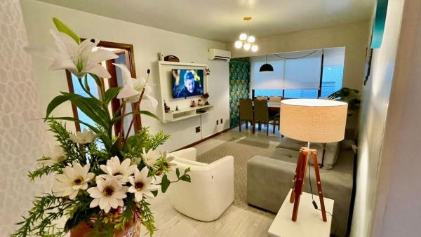 Apto 3d Frente Praça Bassani - Capão da Canoa