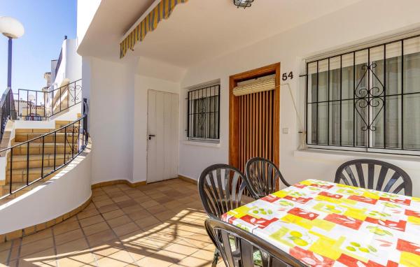 Beautiful Home In Pilar De La Horadada - La Manga