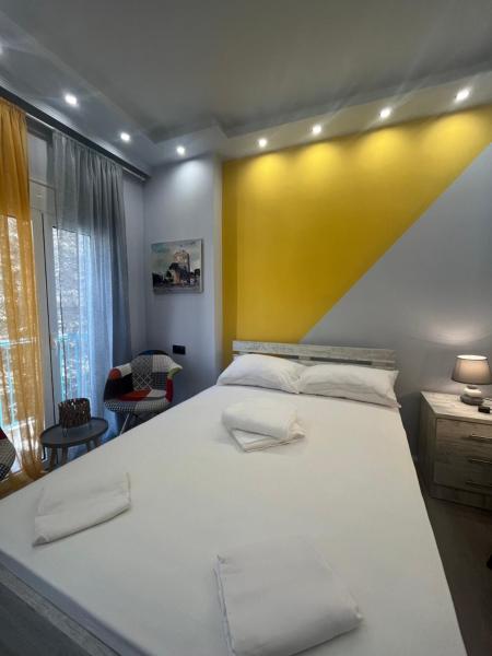 Digital Nomads Heaven With Fast Wi-fi & Workspace - Thessaloniki Airport Makedonia (SKG)