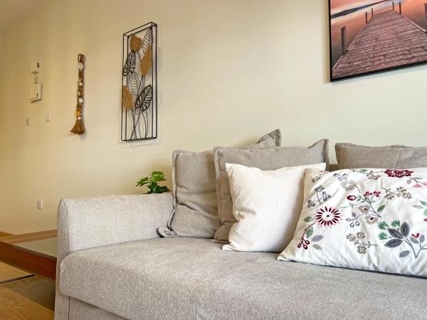 Albert's Apartment Mackenzie 001 - Larnaca