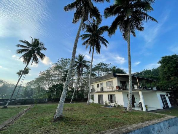 Golden Riverside Resort Kosgama - Sri Lanka